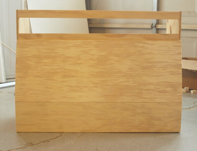 DIY Range Hood or how to build a custom range hood - SimplySwider.com