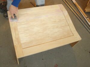 DIY Range Hood or how to build a custom range hood - SimplySwider.com