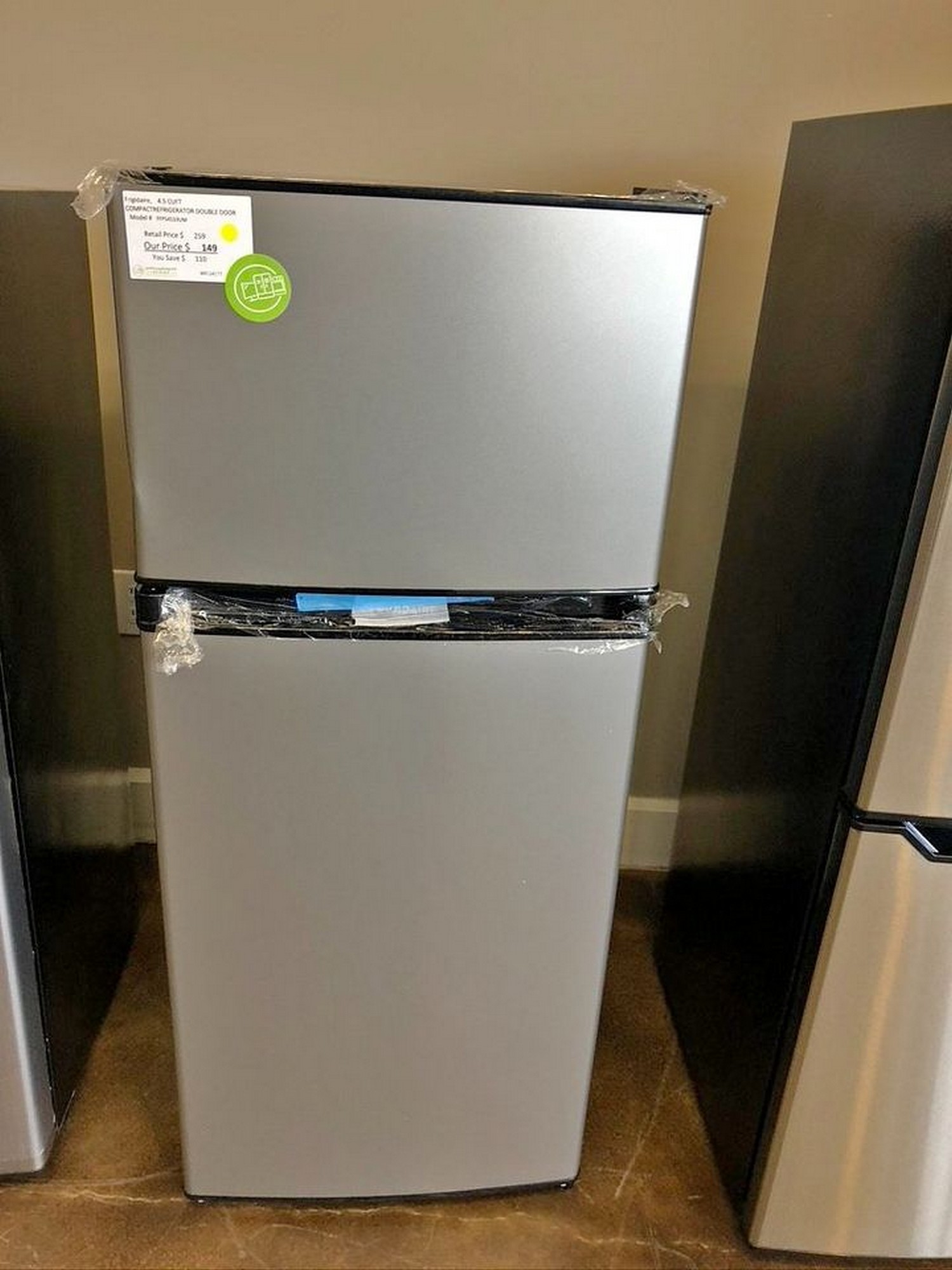 Frigidaire Refrigerator That’s Not Cooling [PRO ADVICE] - SimplySwider.com