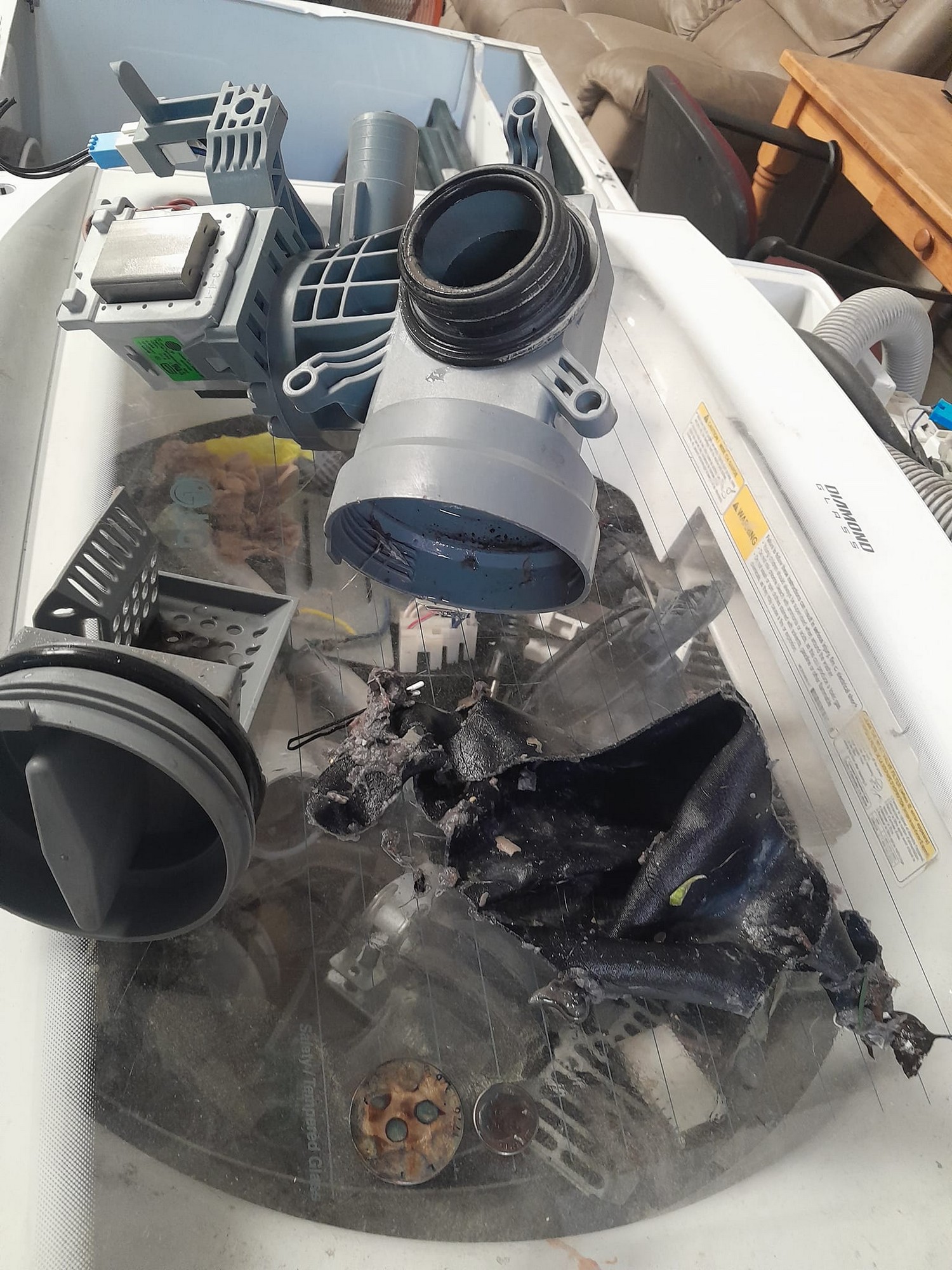 How to Troubleshoot a Washer That Is Not Draining - SimplySwider.com