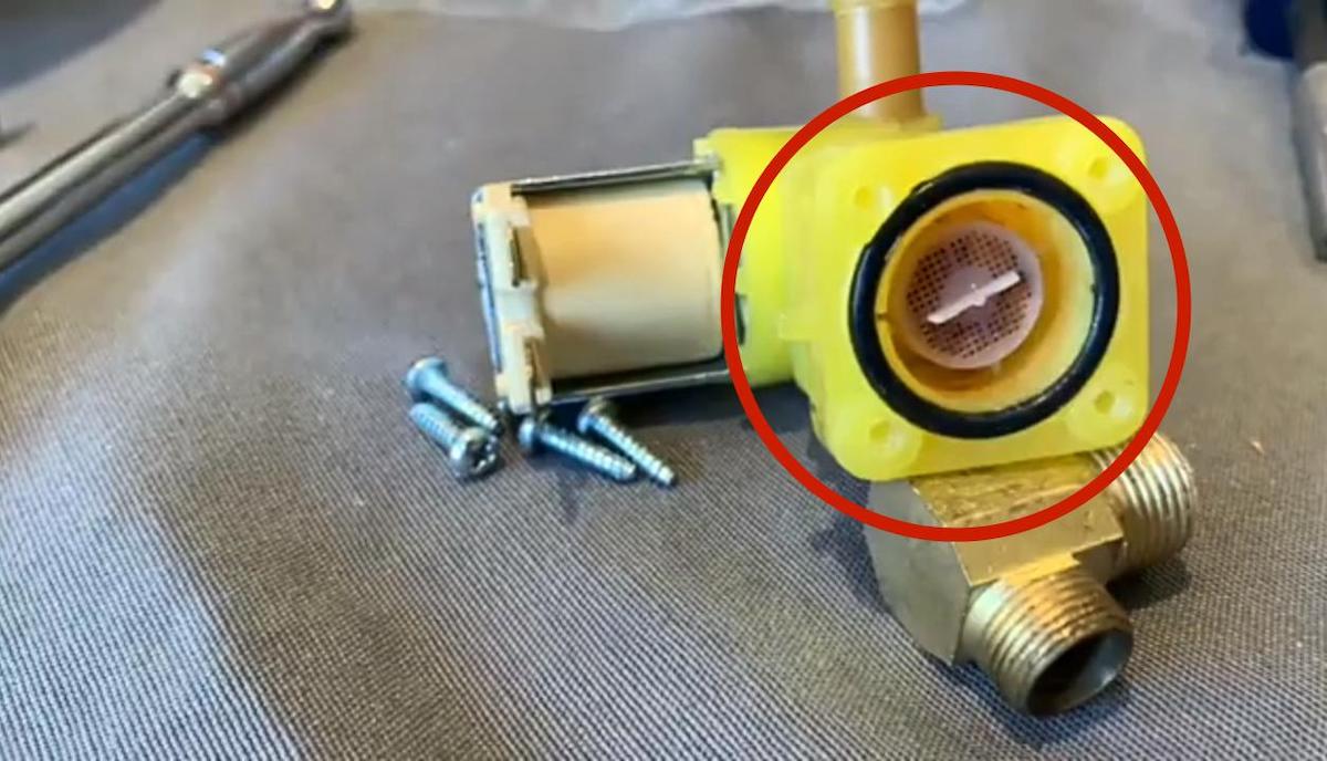 How To Fix a GE Dishwasher H20 Error - SimplySwider.com